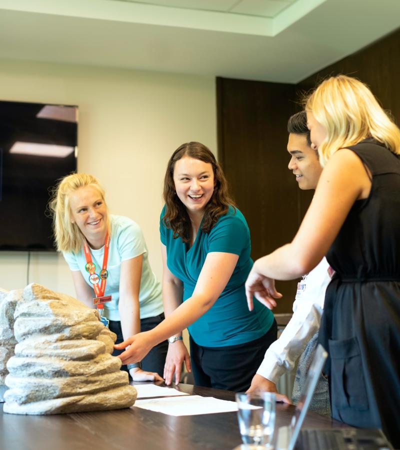 34 Ton Side Tipper Trucks For Hire. – Built with SitePad